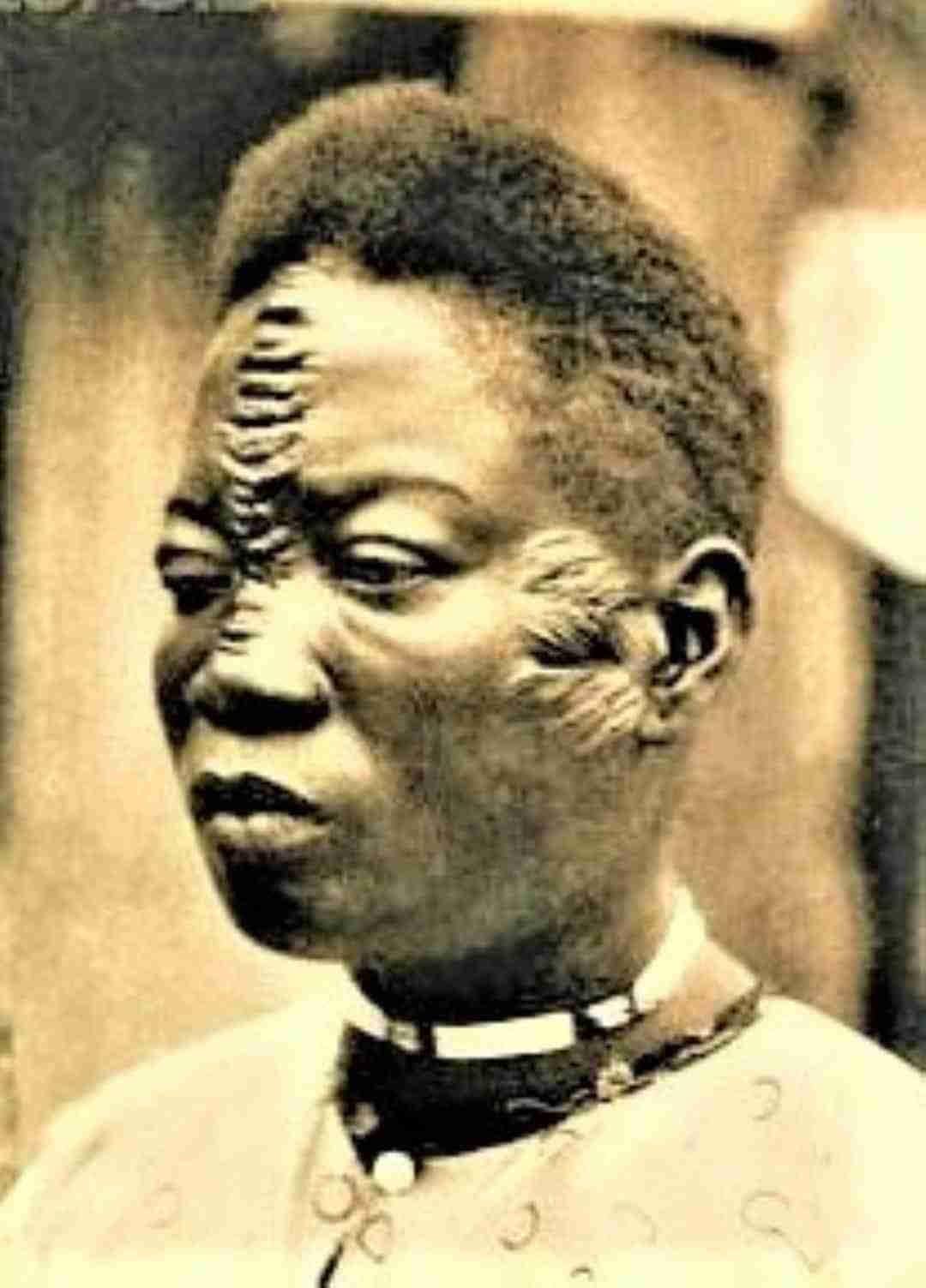 Escarificación en R.D.Congo Cap. III | Juanjo Andreu